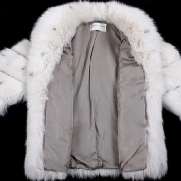 Gibia Noblia | Jackets & Coats | Gibia Noblia Beverly Hills Arctic Fox ...